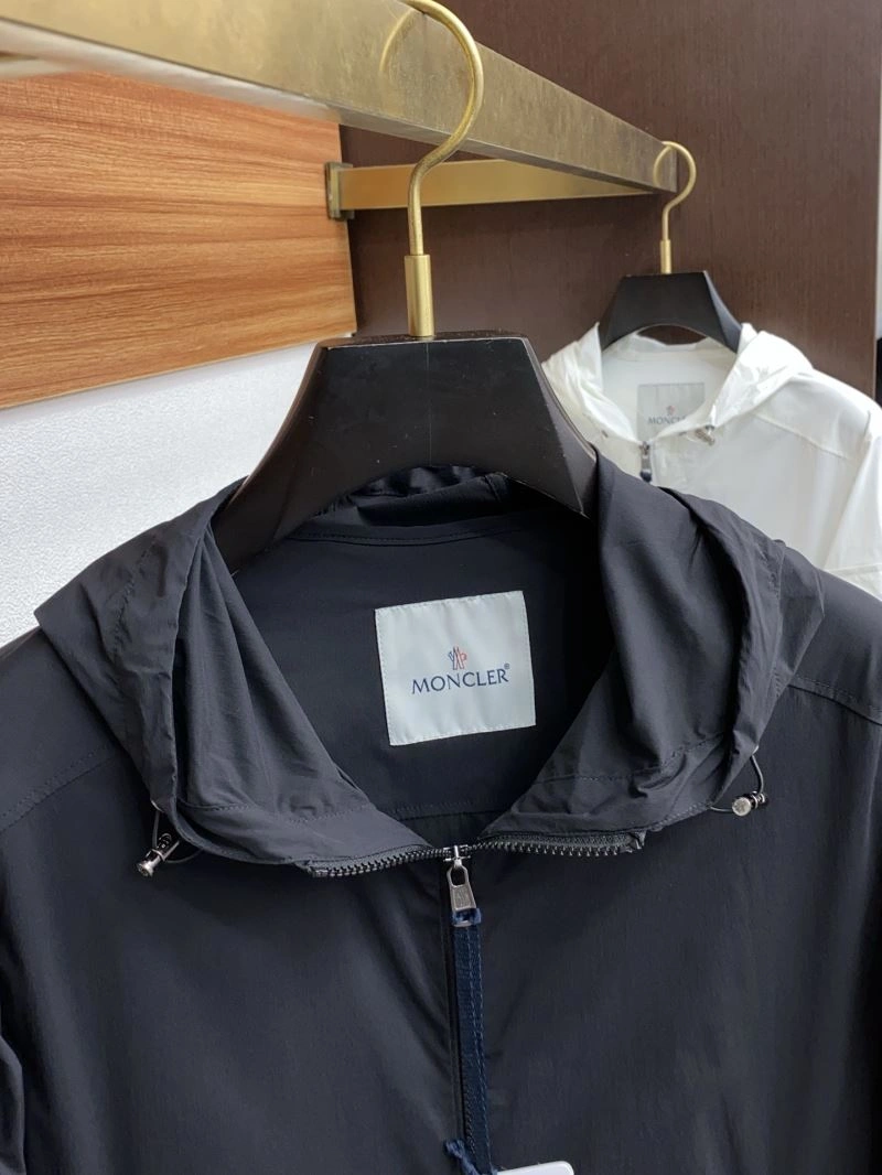 Official Moncler Outwear