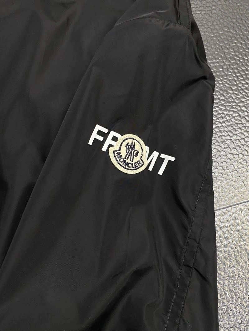Precise copy Moncler Outwear