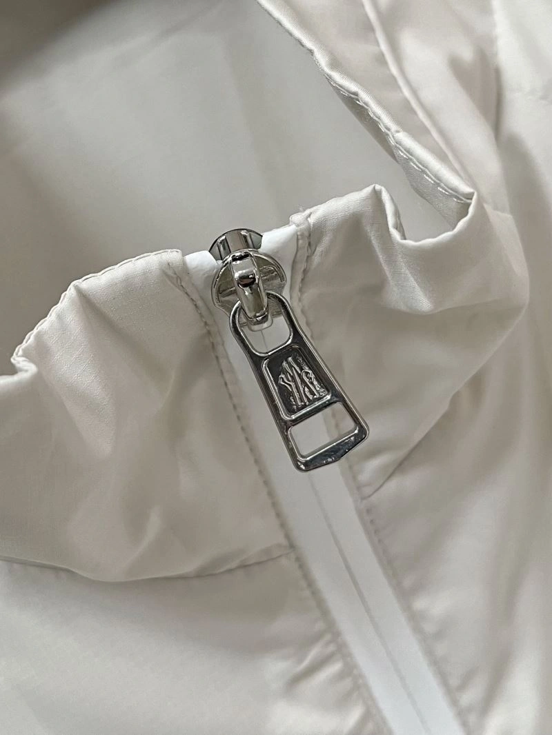 Official Moncler Outwear