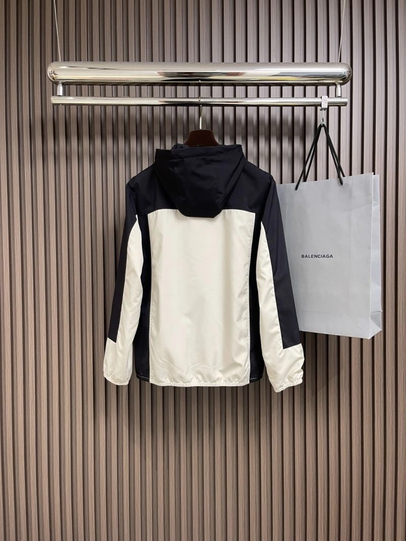 Reasonably priced Moncler Outwear