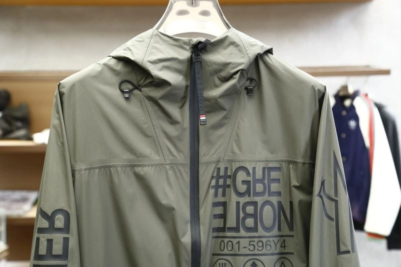 Discounted Moncler Outwear