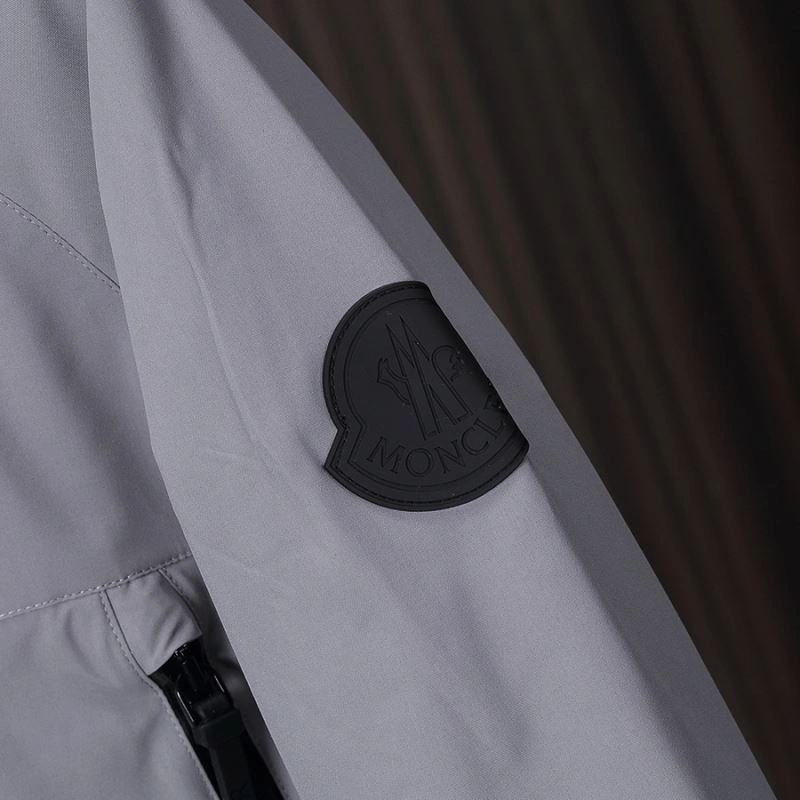 Accurate model Moncler Outwear