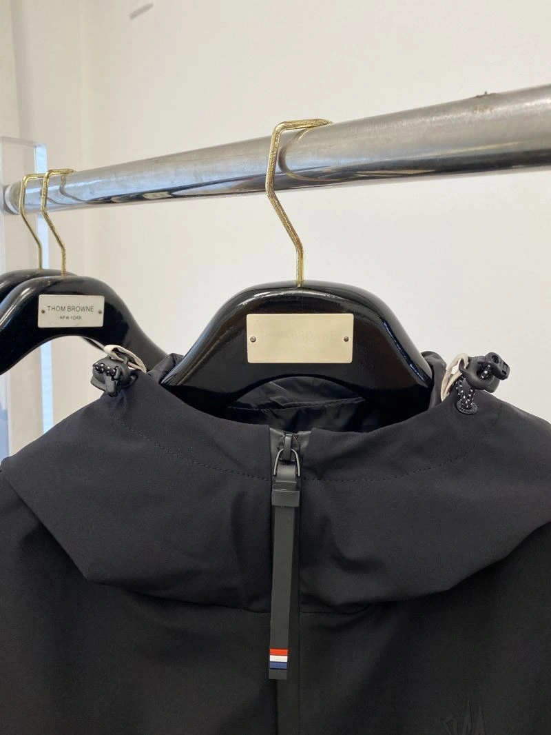 Precise copy Moncler Outwear