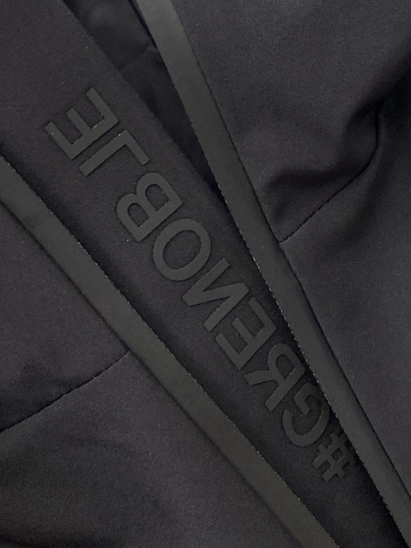 Precise copy Moncler Outwear