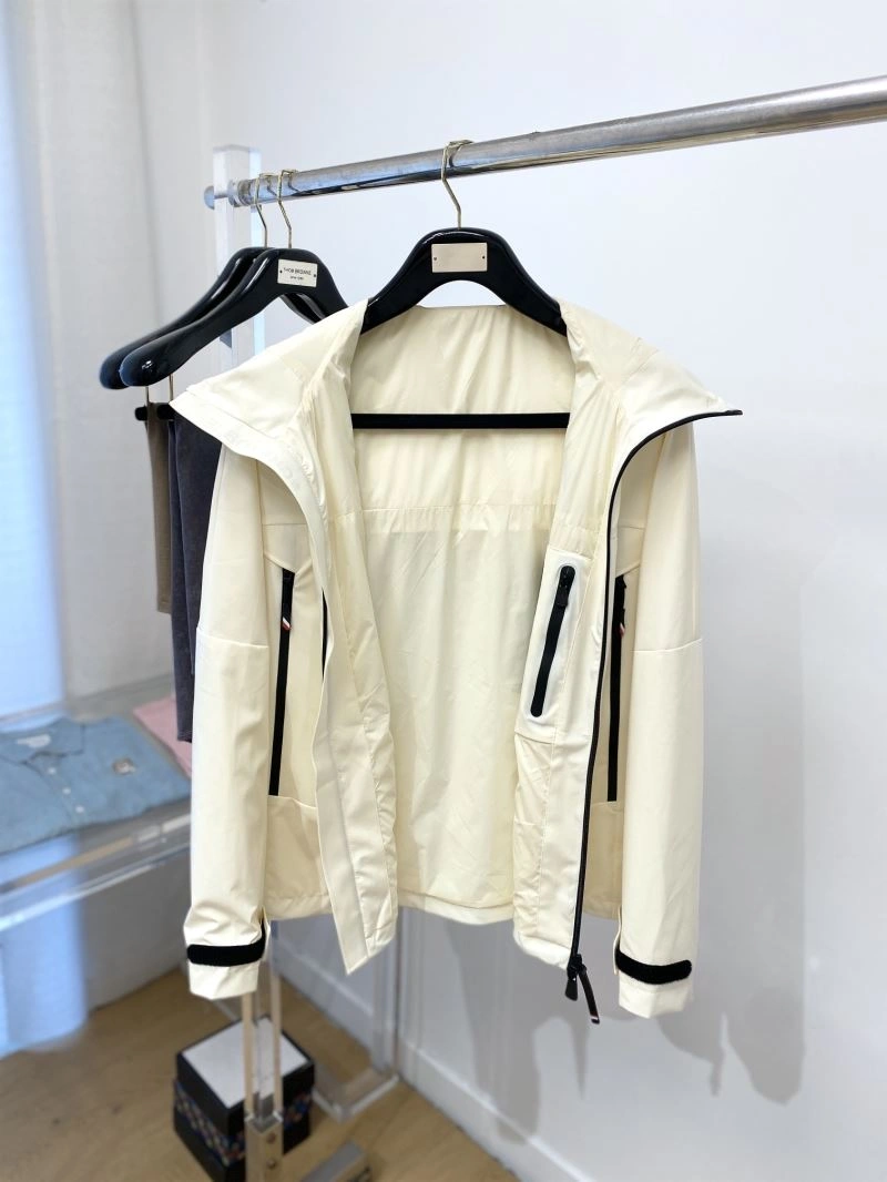 Perfect replica Moncler Outwear