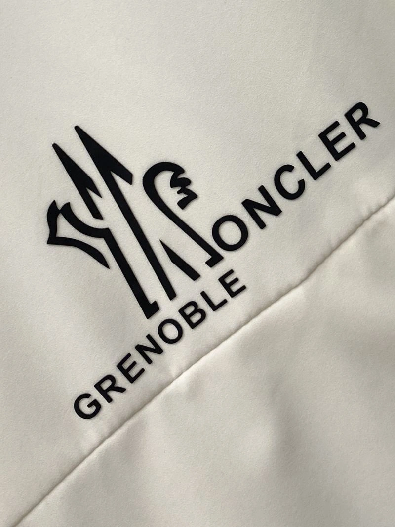 Perfect replica Moncler Outwear