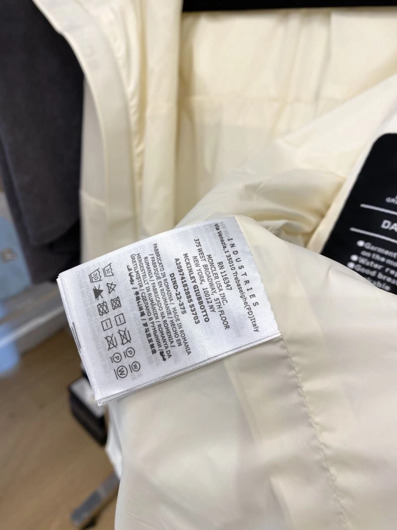 Perfect replica Moncler Outwear