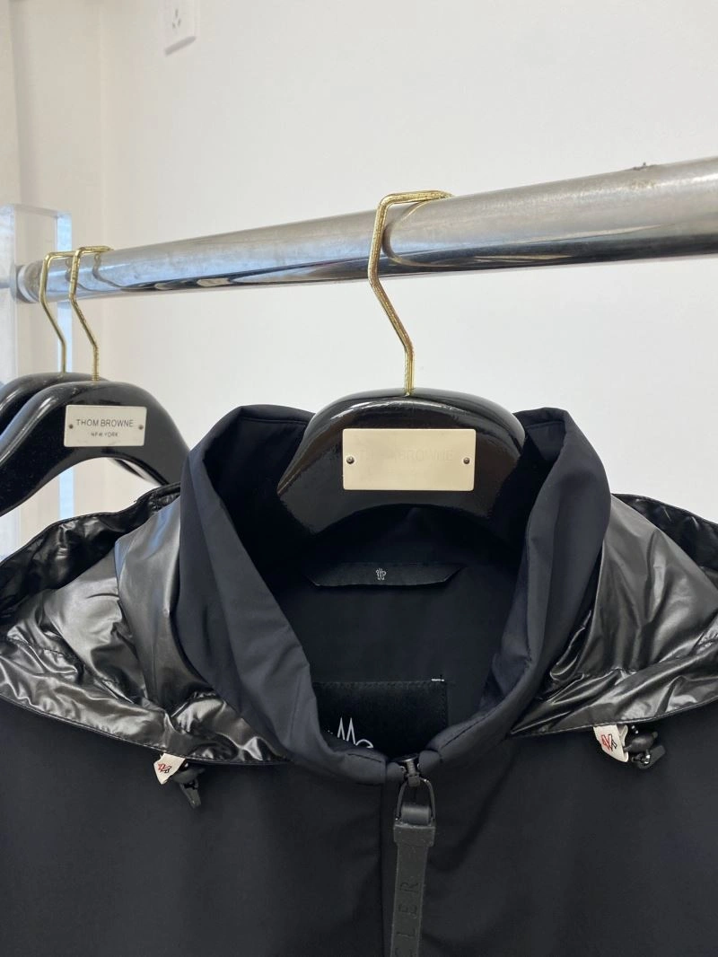 High fidelity Moncler Outwear