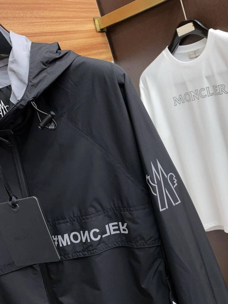 Brand-original Moncler Outwear