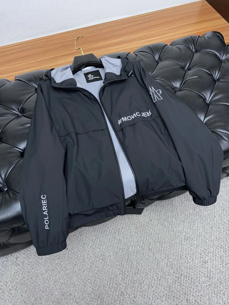 Brand-original Moncler Outwear