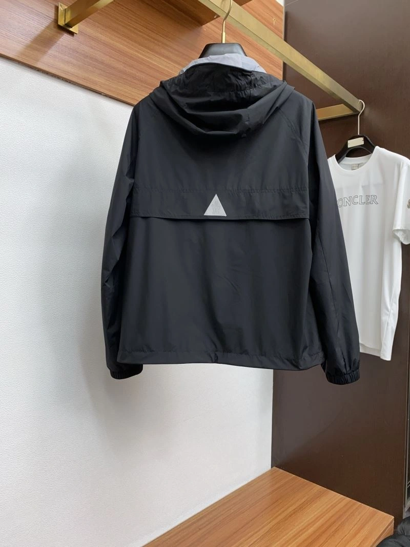Brand-original Moncler Outwear