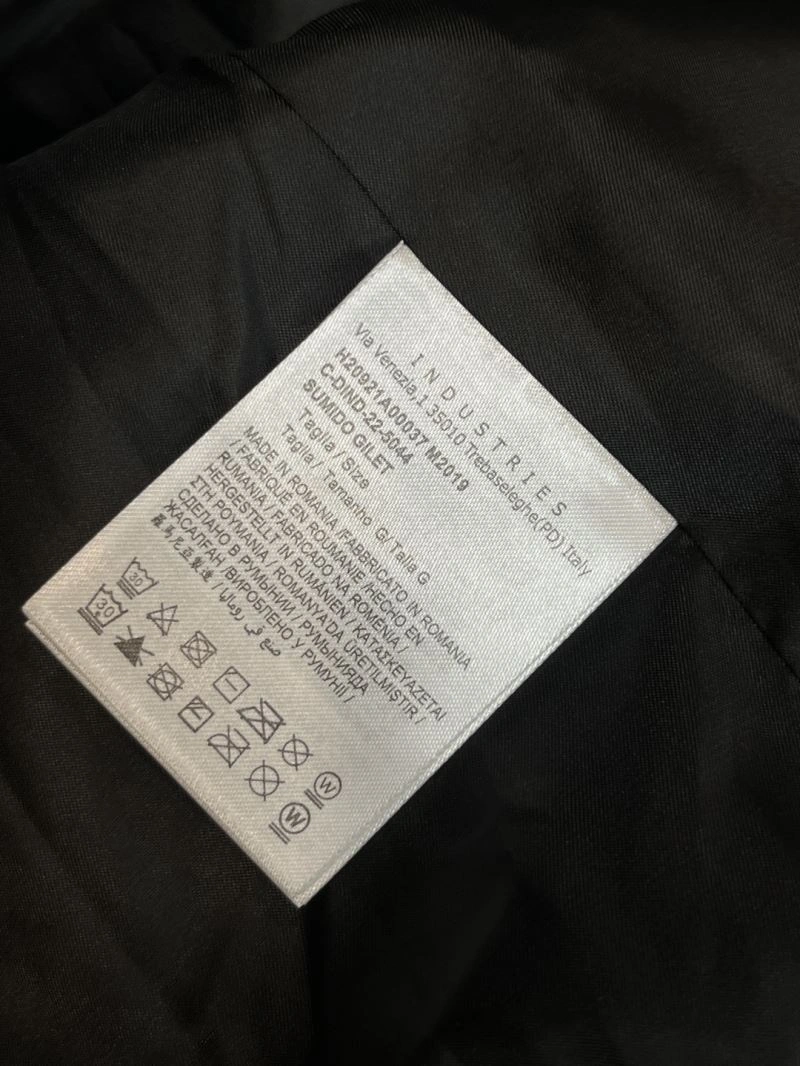 Brand-authenticated Moncler Outwear
