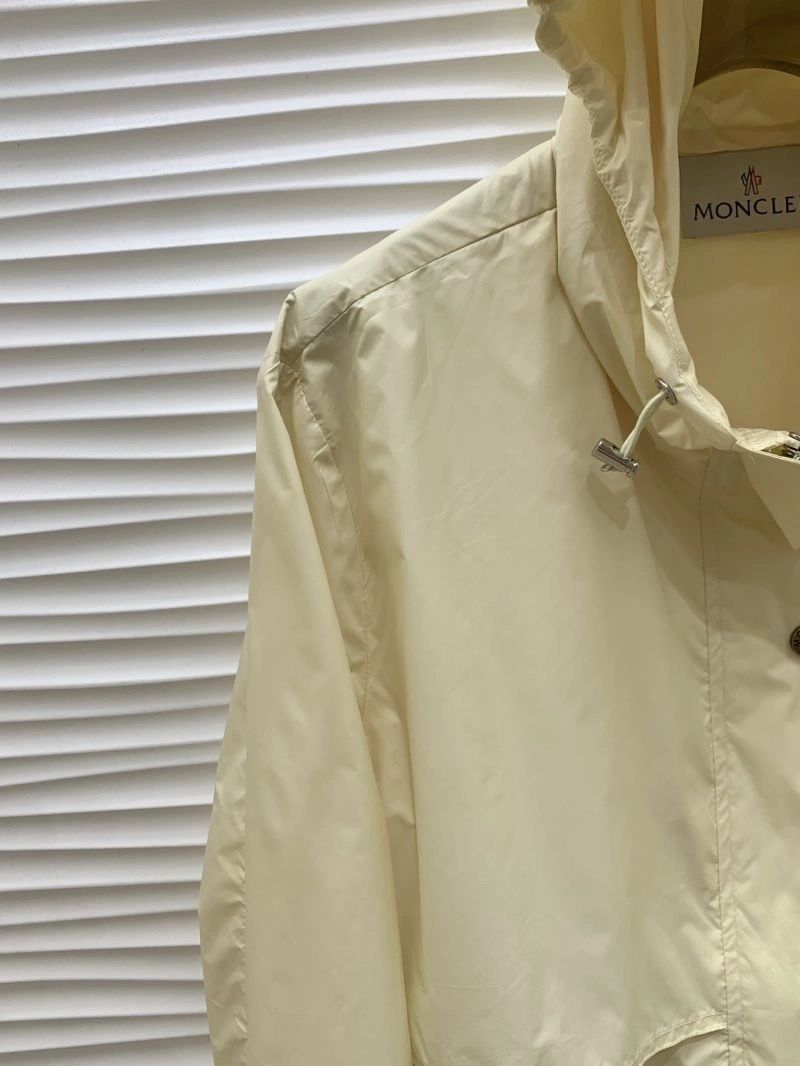 Brand-original Moncler Outwear