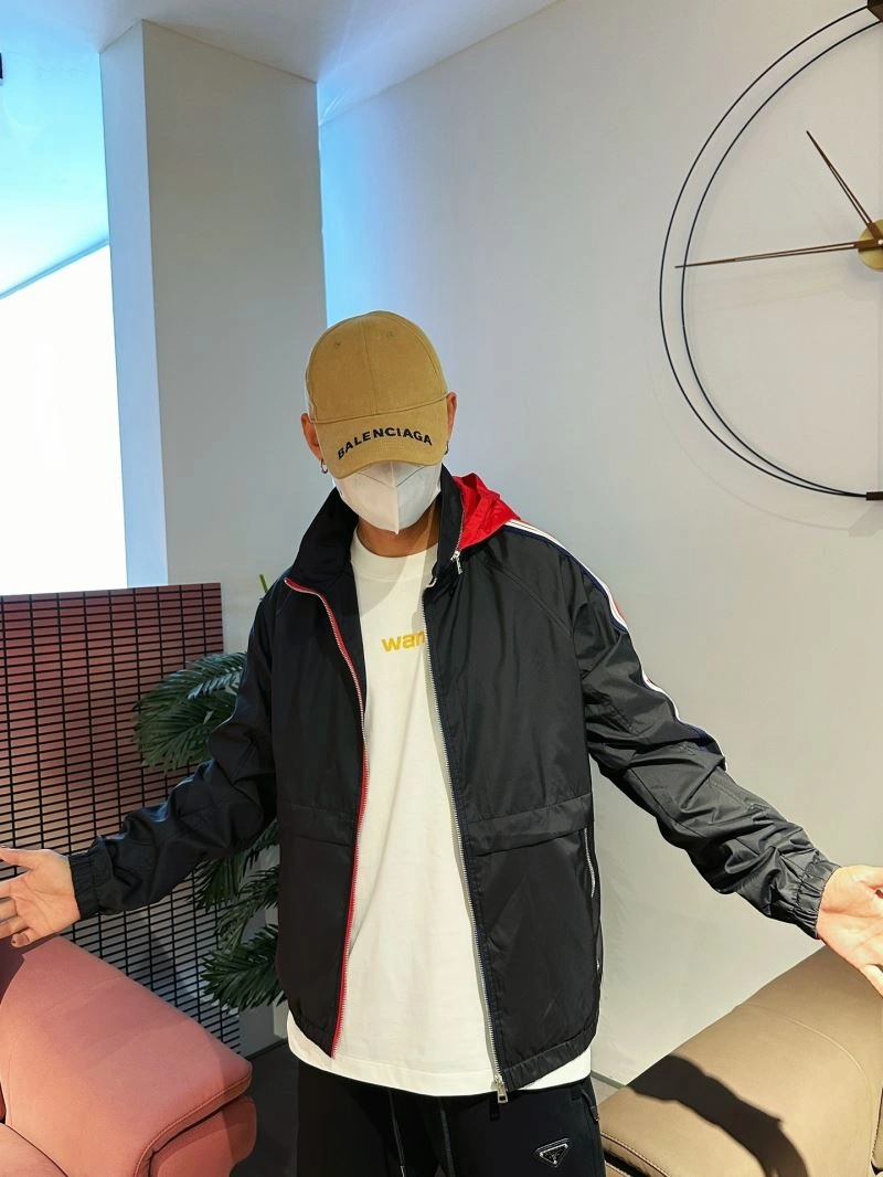 High fidelity Moncler Outwear