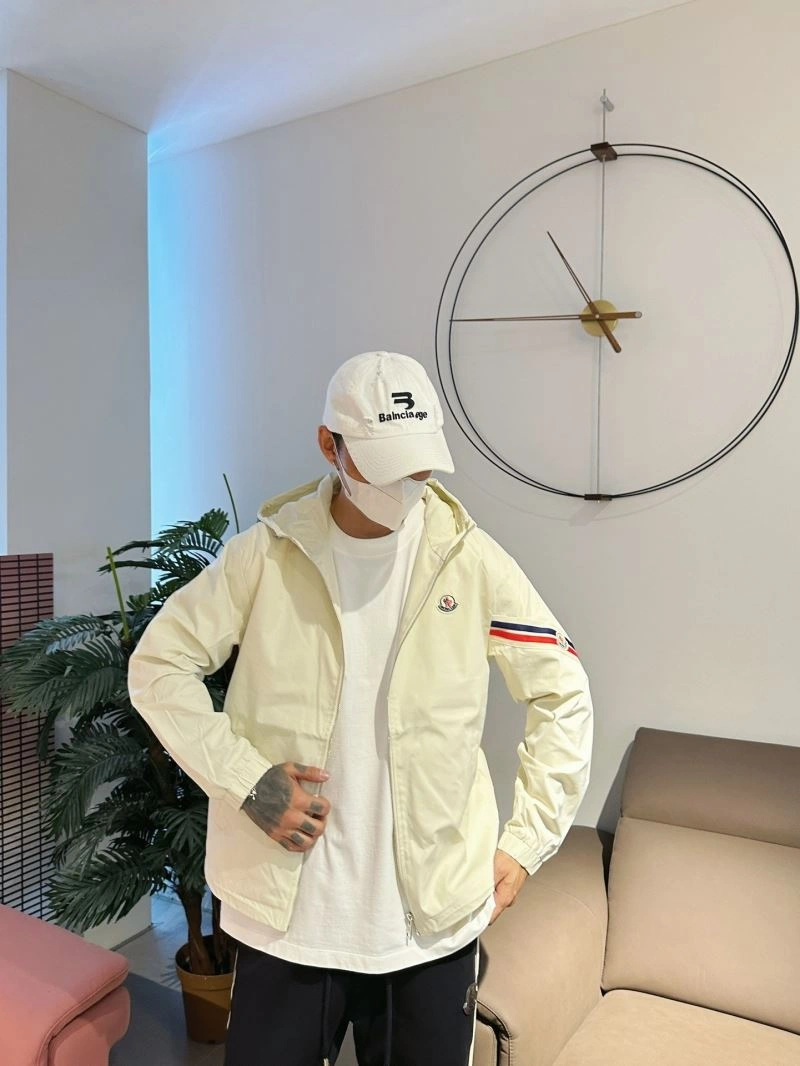 OEM Moncler Outwear