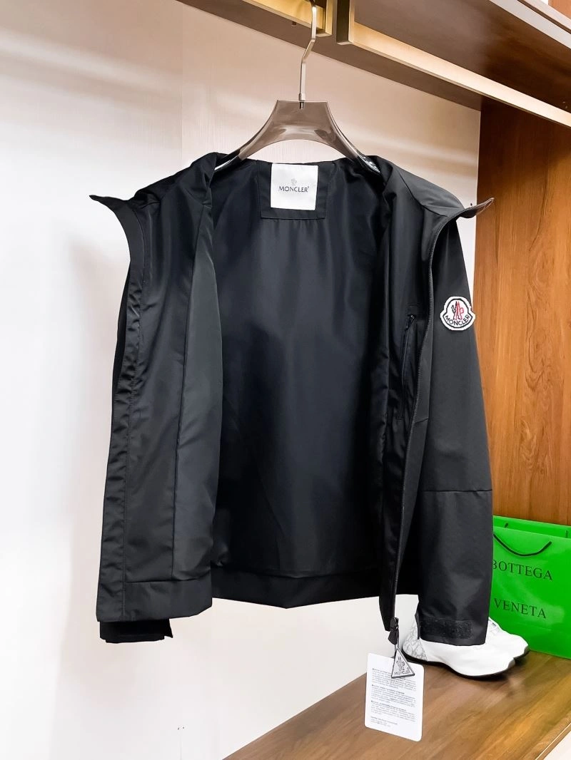 Low-cost Moncler Outwear