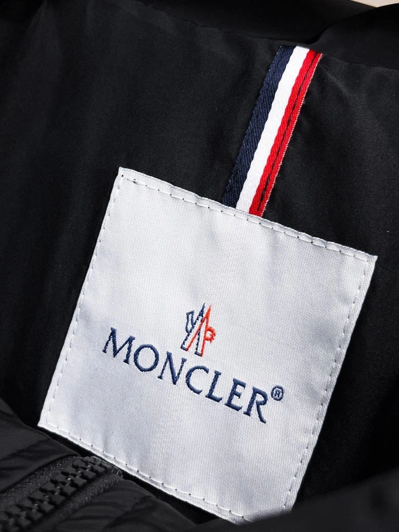 Top mirror Moncler Outwear