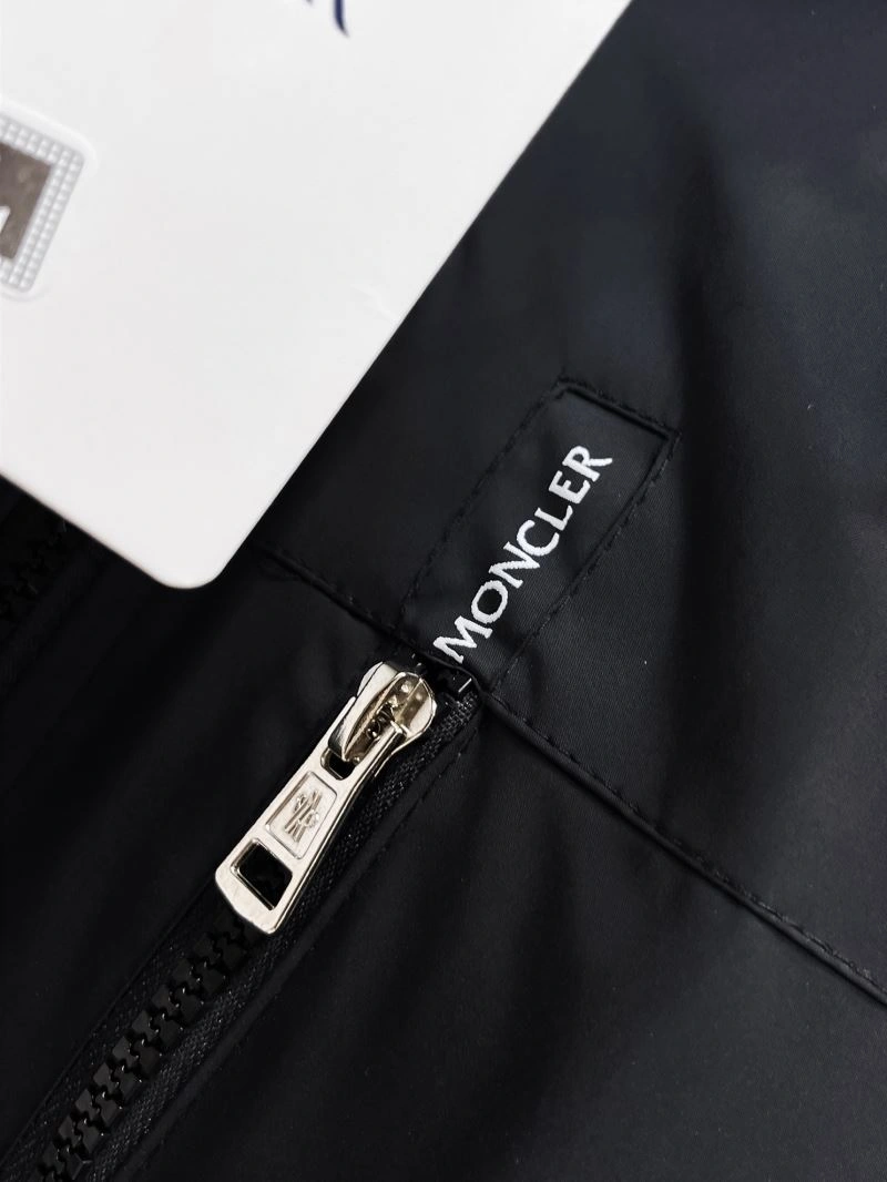 Precise copy Moncler Outwear