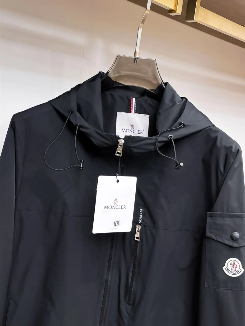 Precise copy Moncler Outwear