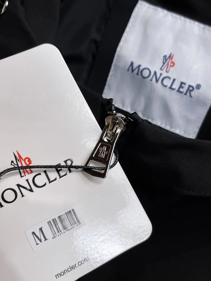 Top mirror Moncler Outwear