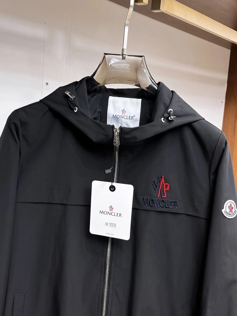 Top mirror Moncler Outwear