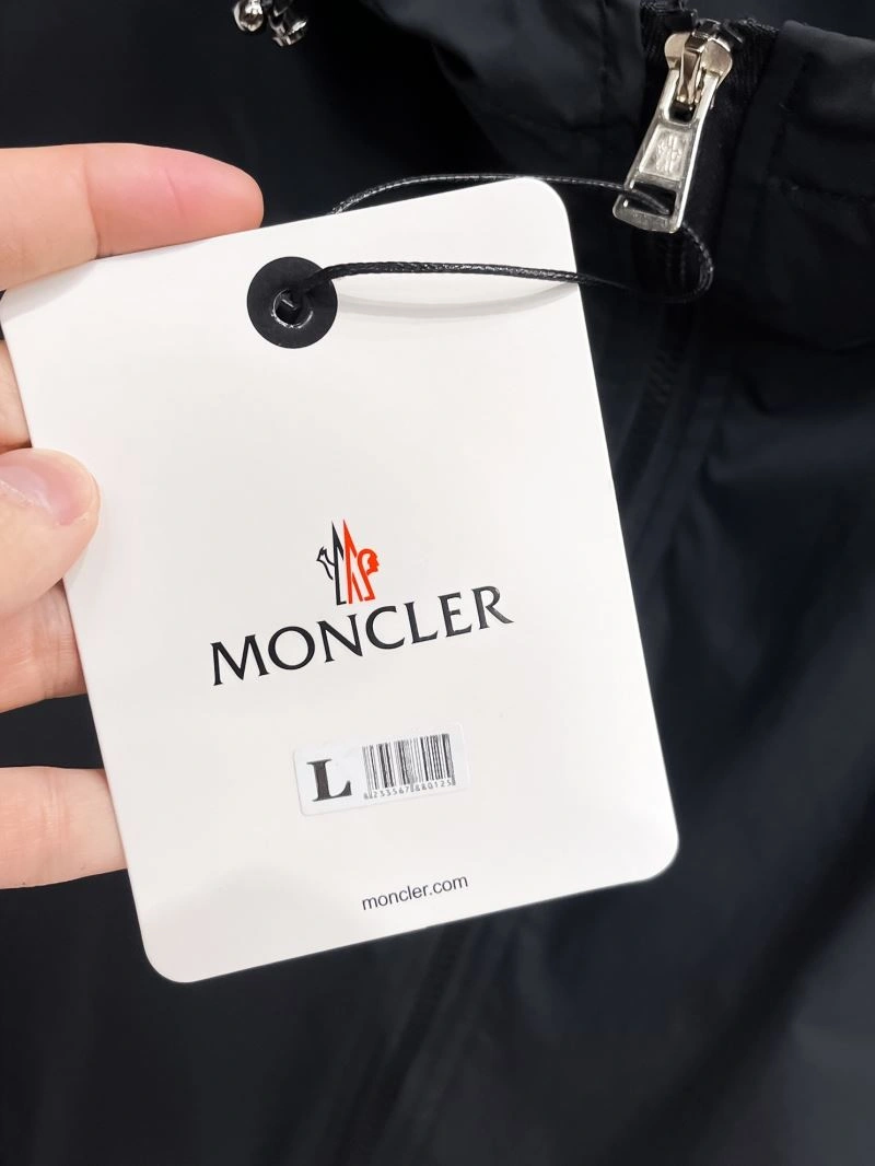 Precise copy Moncler Outwear