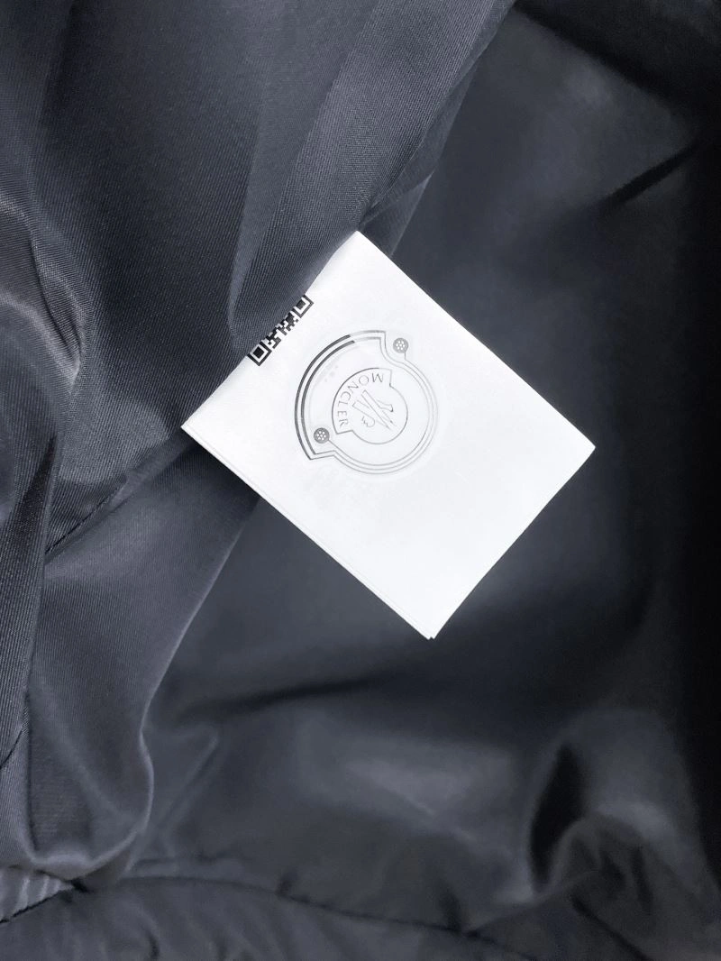 Brand-original Moncler Outwear