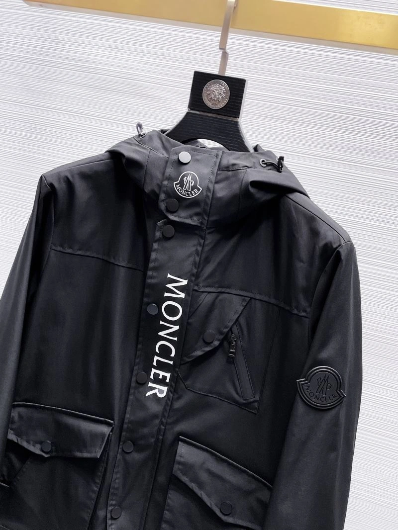 Bargain Moncler Outwear