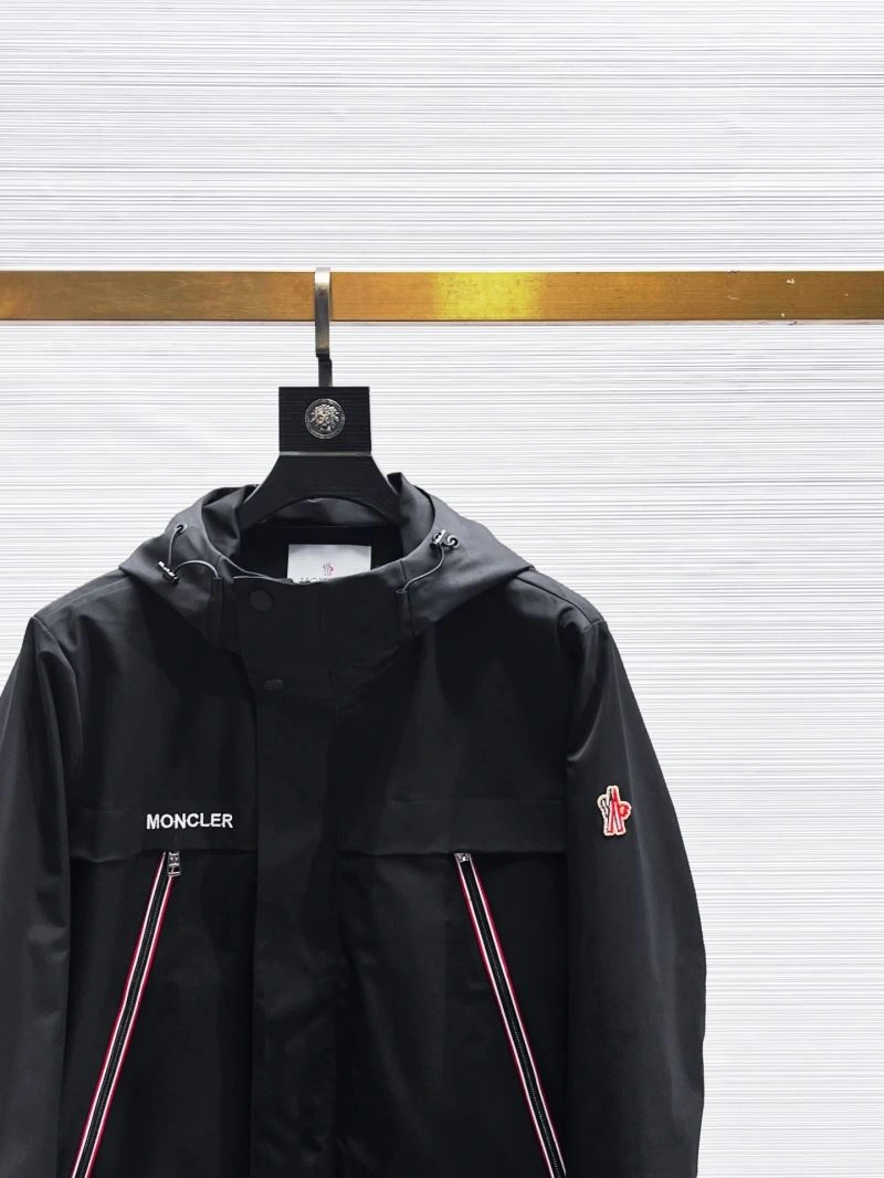 Discounted Moncler Outwear