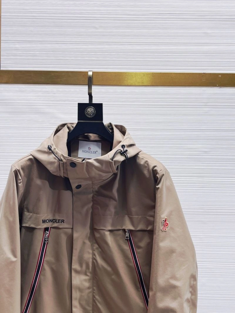 Official Moncler Outwear