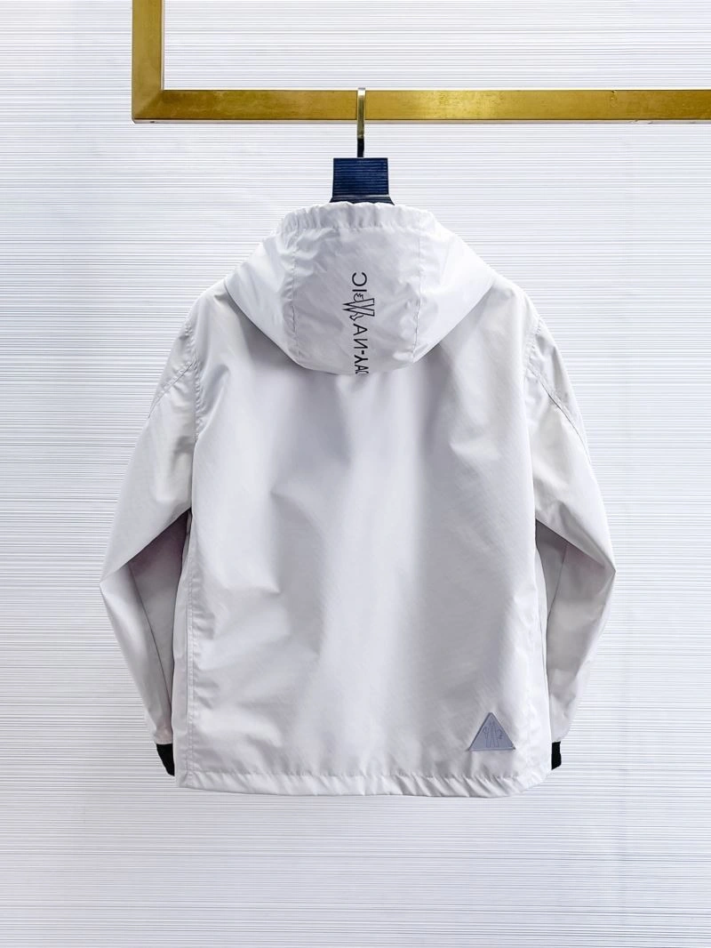 Inexpensive Moncler Outwear