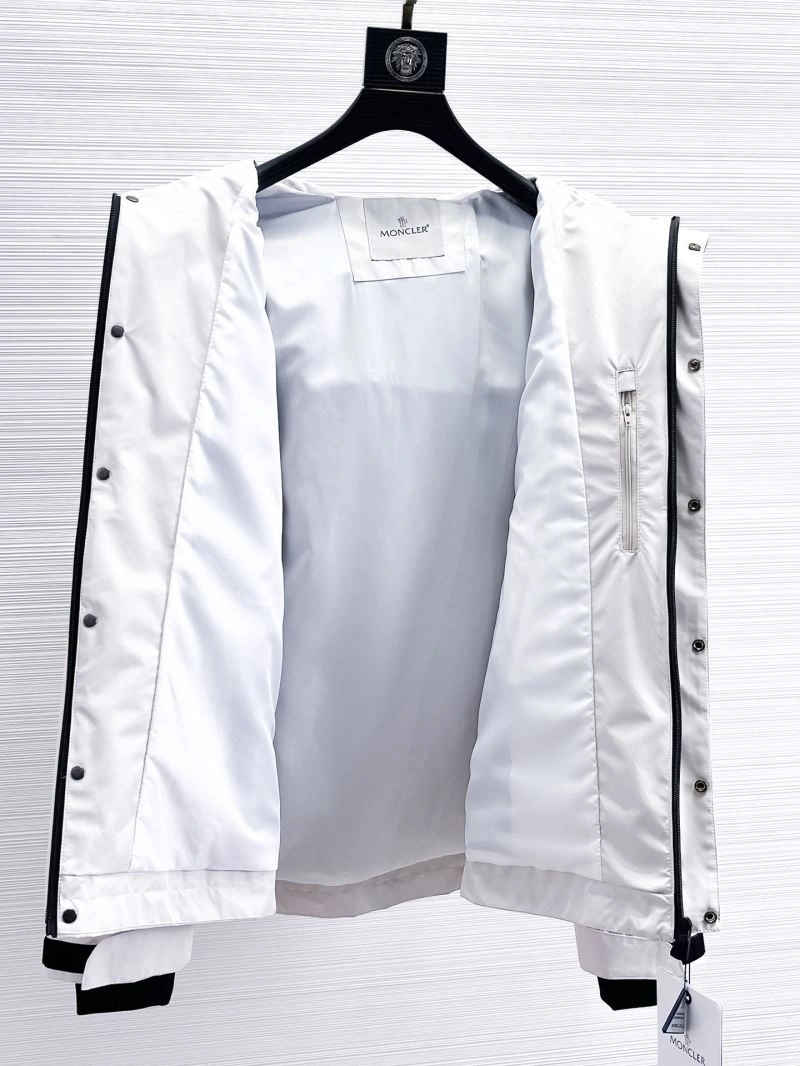 Discounted Moncler Outwear