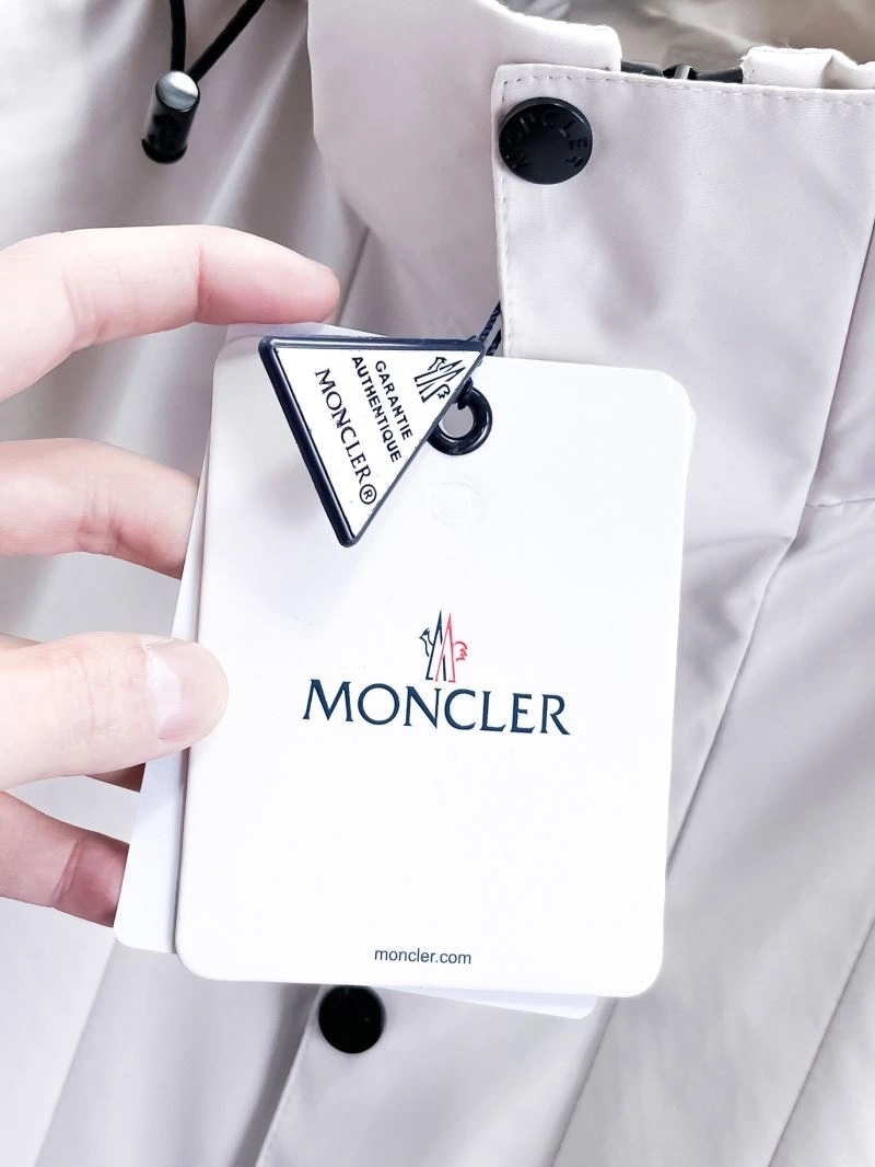 Discounted Moncler Outwear
