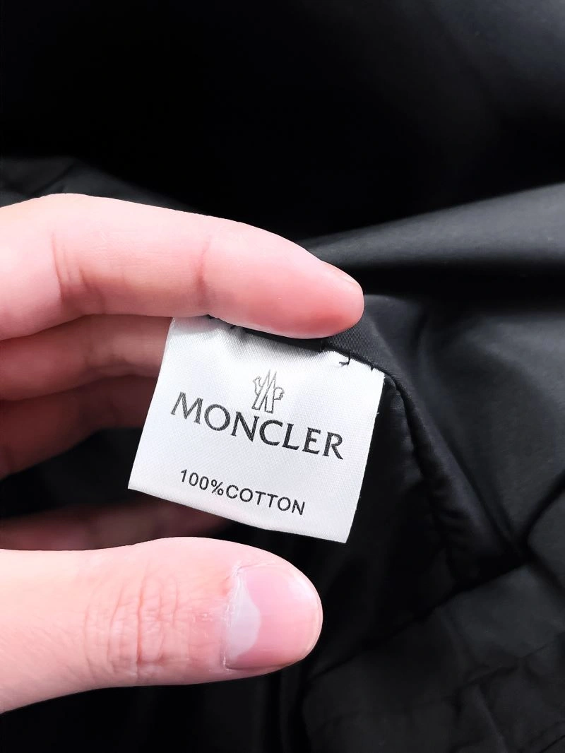 High fidelity Moncler Outwear