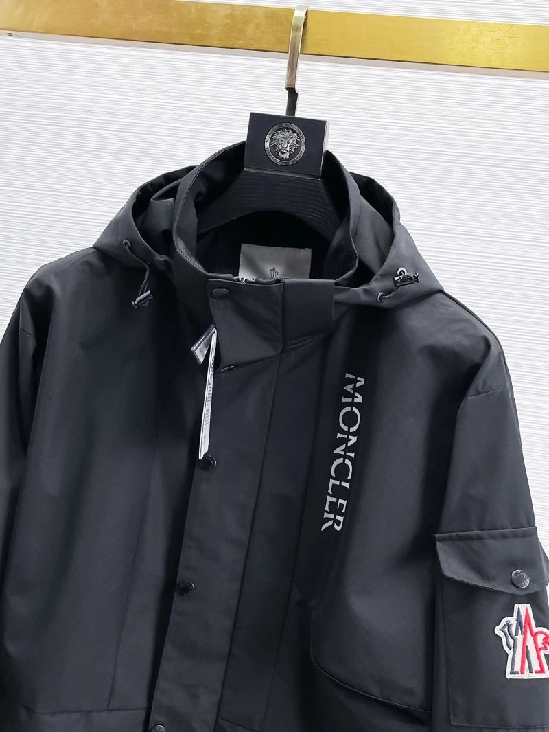 High fidelity Moncler Outwear