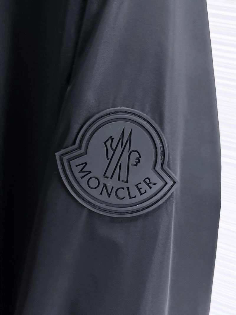 OEM Moncler Outwear