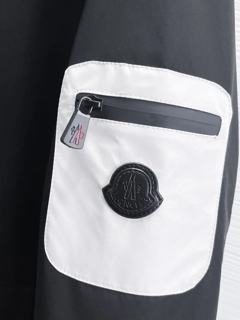 Cut-rate Moncler Outwear