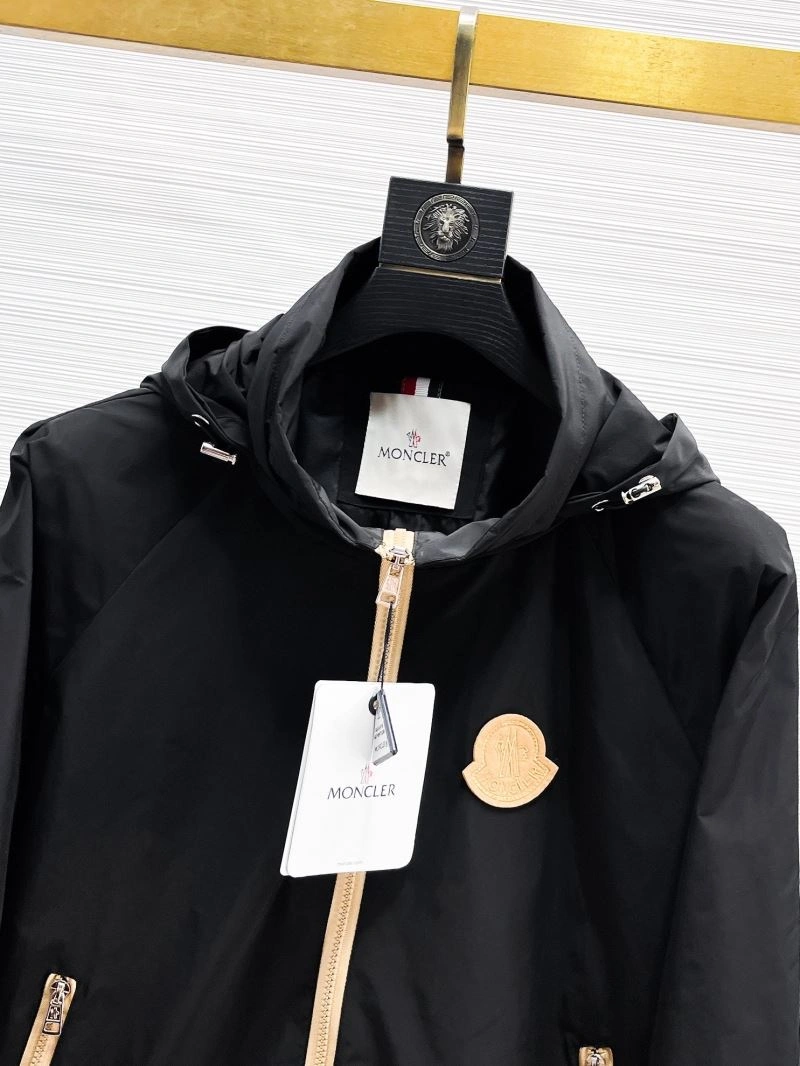 Low-cost Moncler Outwear