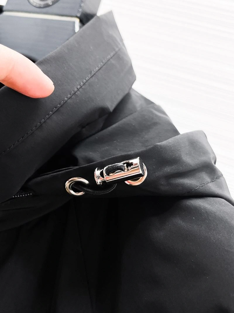 Low-cost Moncler Outwear