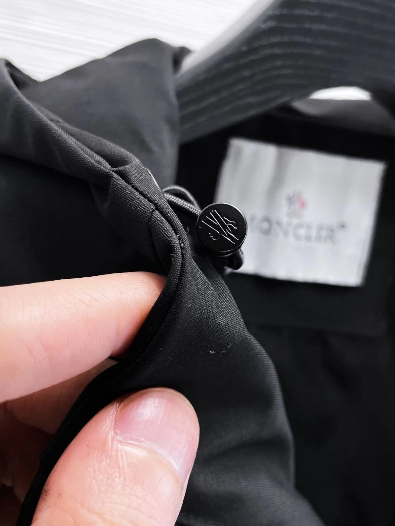 Top match Moncler Outwear