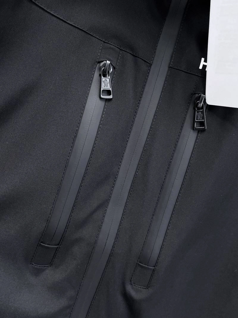 Top match Moncler Outwear
