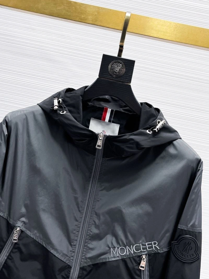 Top match Moncler Outwear