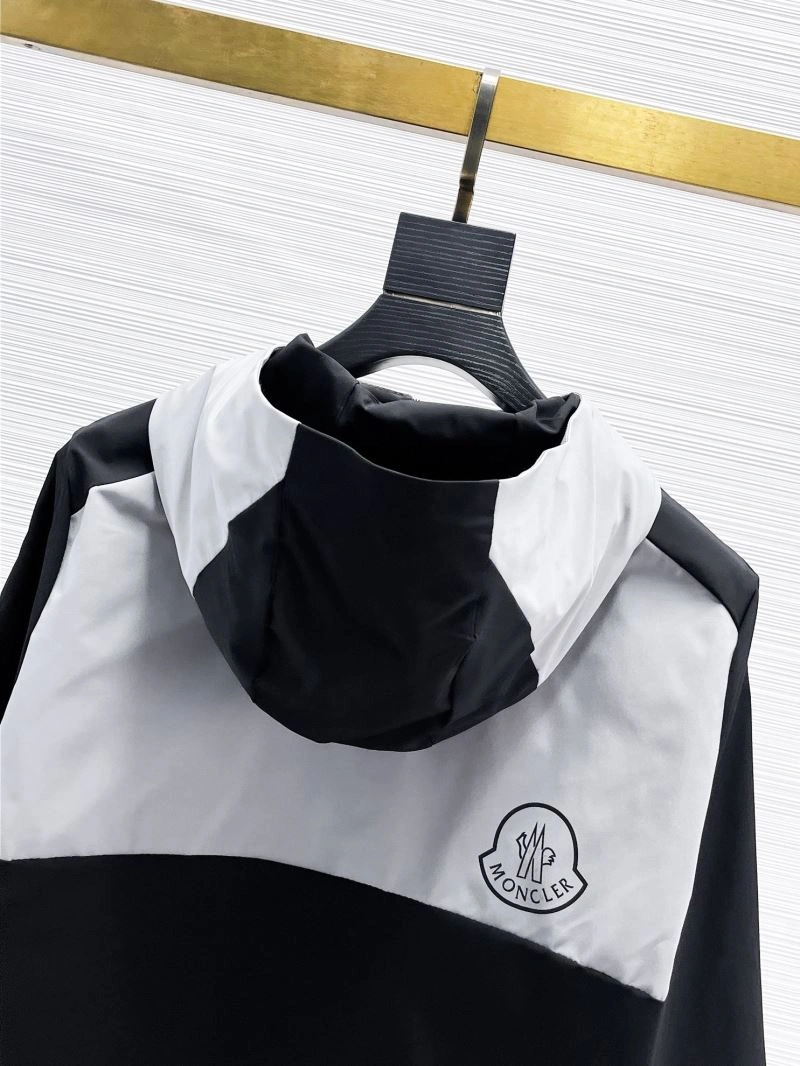 Top match Moncler Outwear