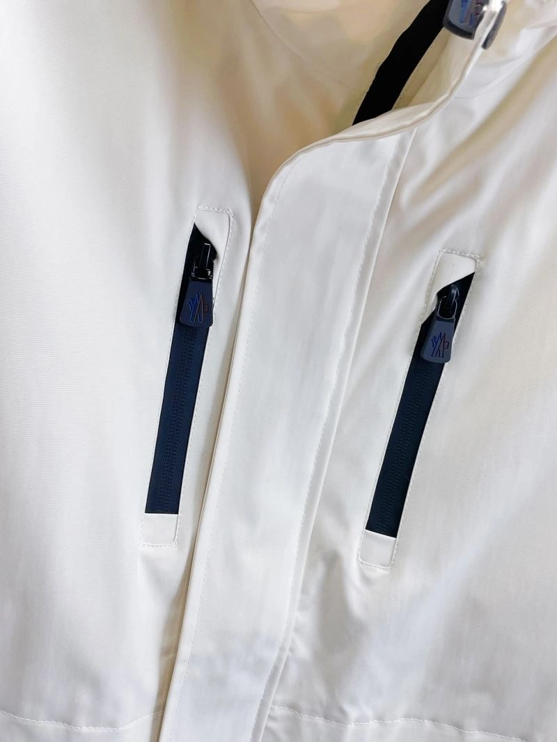 Precise copy Moncler Outwear
