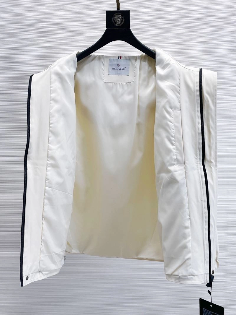 Precise copy Moncler Outwear