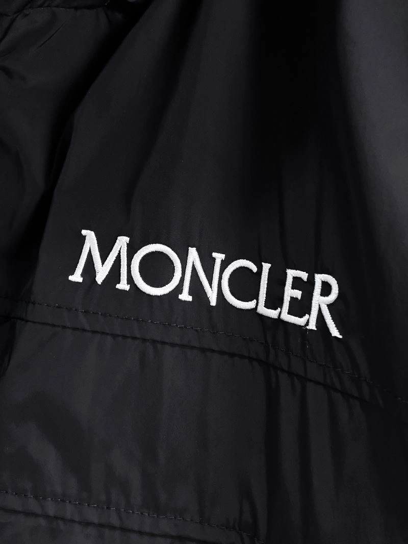 Top mirror Moncler Outwear