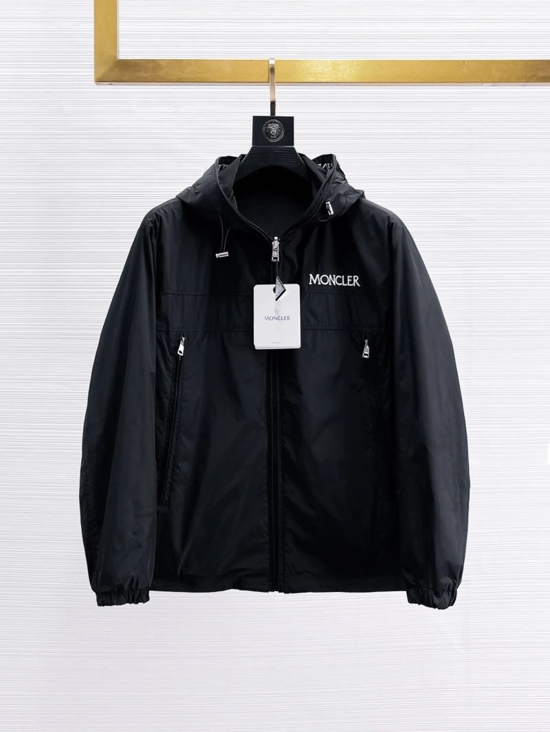 Top mirror Moncler Outwear