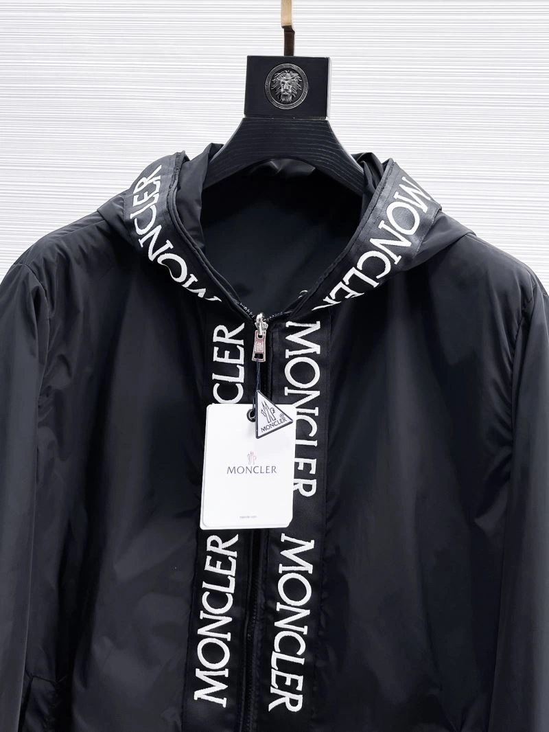 Top mirror Moncler Outwear