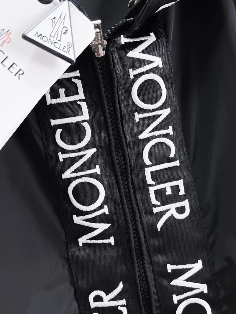 Top mirror Moncler Outwear