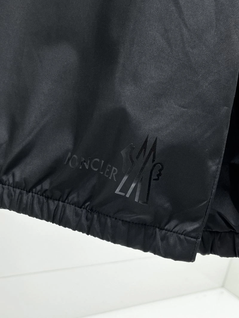 OEM Moncler Outwear
